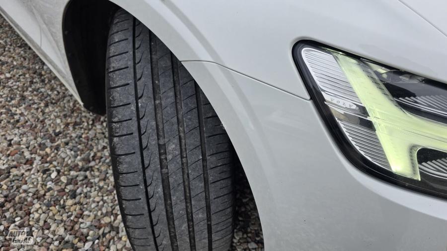 Volvo V60 2018 Kauņa, ar dzinēja tilpumu 2.00 L un nobraukumu 305 tūkst. km par 11999 €, foto 8 vietnē AUTOMOTO.COM.LV