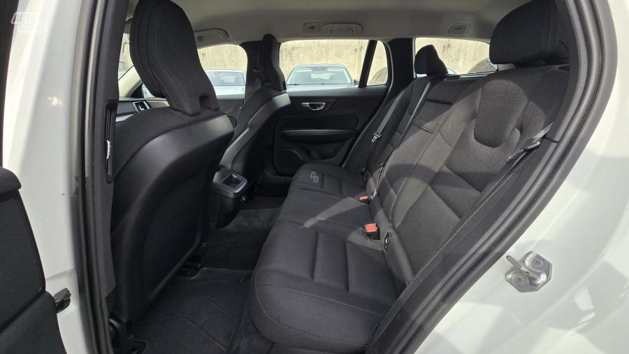 Volvo V60 2018 Kauņa, ar dzinēja tilpumu 2.00 L un nobraukumu 305 tūkst. km par 11999 €, foto 19 vietnē AUTOMOTO.COM.LV