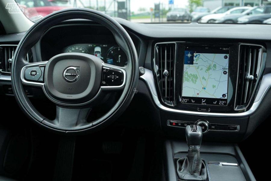 Volvo V60 2019 in Marijampole, with an engine capacity of 2.00 L and mileage of 189 thousand km for 15750 €, photo 17 on AUTOMOTO.COM.LV