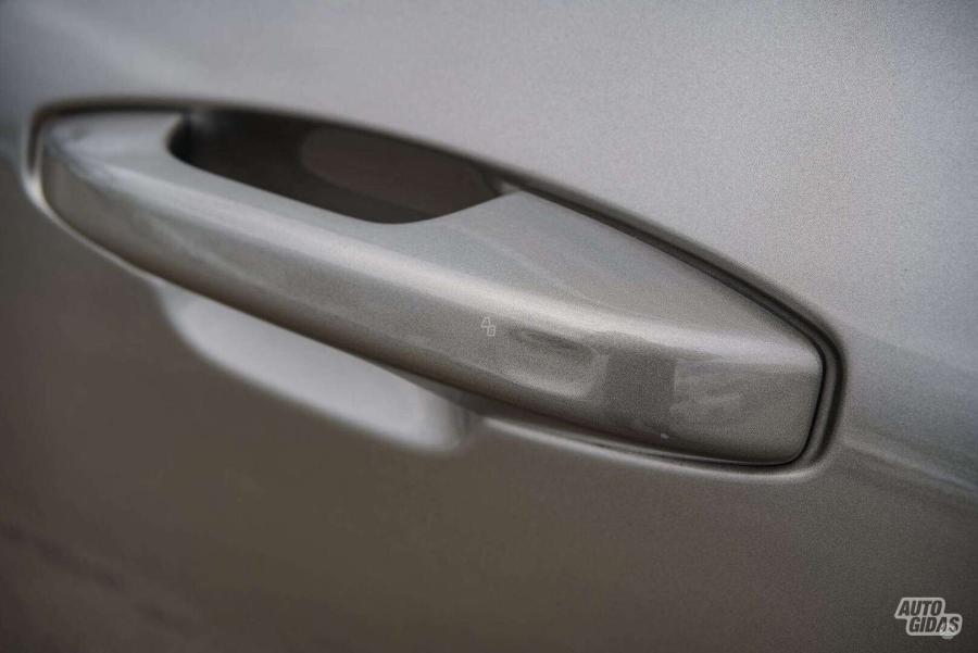 Volvo V60 2019 in Marijampole, with an engine capacity of 2.00 L and mileage of 189 thousand km for 15750 €, photo 35 on AUTOMOTO.COM.LV