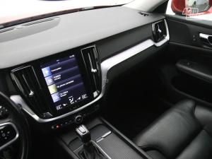 Volvo V60 2019 Viļņa, ar dzinēja tilpumu 2.00 L un nobraukumu 267 tūkst. km par 14699 €, foto 22 vietnē AUTOMOTO.COM.LV