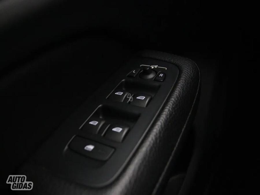 Volvo V60 2019 Viļņa, ar dzinēja tilpumu 2.00 L un nobraukumu 267 tūkst. km par 14699 €, foto 26 vietnē AUTOMOTO.COM.LV