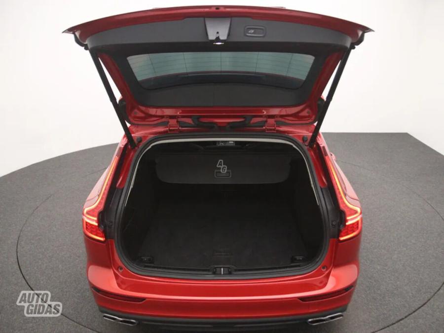 Volvo V60 2019 Viļņa, ar dzinēja tilpumu 2.00 L un nobraukumu 267 tūkst. km par 14699 €, foto 32 vietnē AUTOMOTO.COM.LV