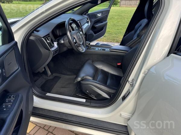 Вольво B60 2019 в Елгава, объемом двигателя 2.00 л и пробегом 120 тыс. км за 21780 €, фото 9 на AUTOMOTO.COM.LV