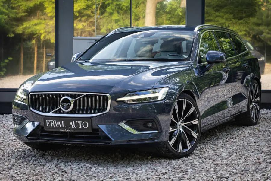 Volvo V60 2019 Jelgava, ar dzinēja tilpumu 2.00 L un nobraukumu 225 tūkst. km par 18800 €, foto 1 vietnē AUTOMOTO.COM.LV