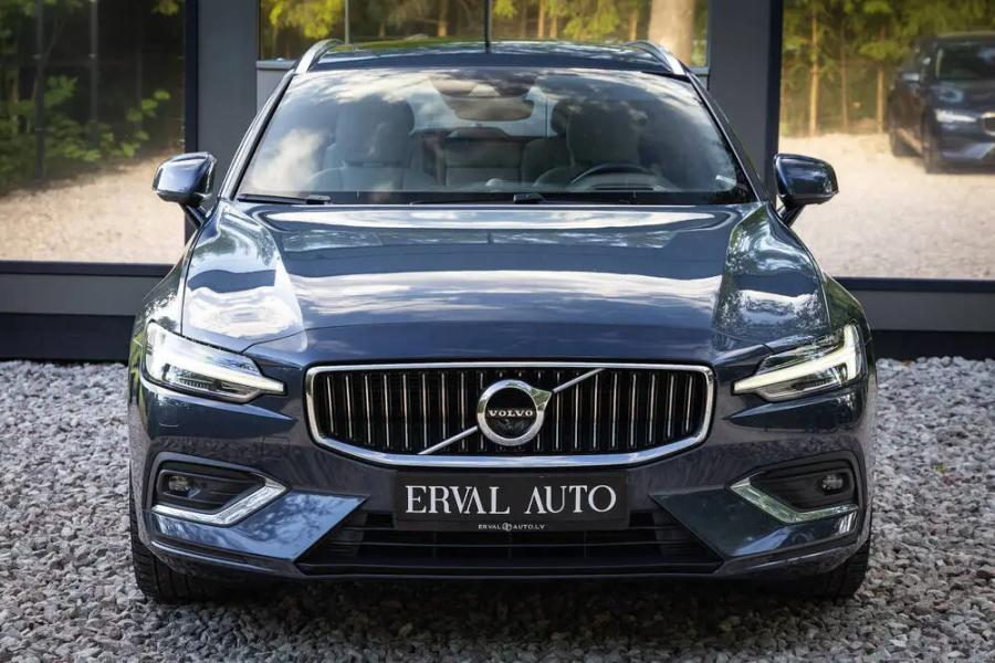 Volvo V60 2019 Jelgava, ar dzinēja tilpumu 2.00 L un nobraukumu 225 tūkst. km par 18800 €, foto 3 vietnē AUTOMOTO.COM.LV