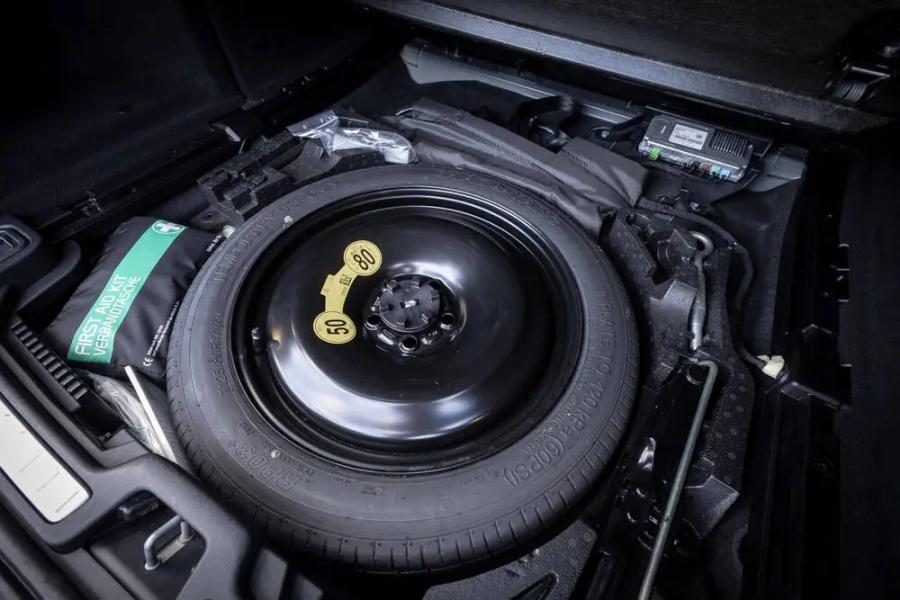 Volvo V60 2019 Jelgava, ar dzinēja tilpumu 2.00 L un nobraukumu 225 tūkst. km par 18800 €, foto 50 vietnē AUTOMOTO.COM.LV