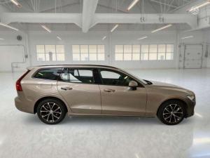 Volvo V60 2019 in Kaunas, with an engine capacity of 1.97 L and mileage of 221 thousand km for 8500 €, photo 4 on AUTOMOTO.COM.LV