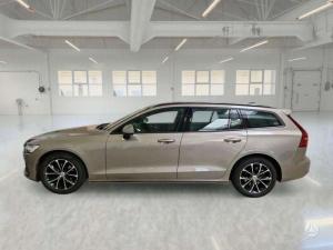 Volvo V60 2019 in Kaunas, with an engine capacity of 1.97 L and mileage of 221 thousand km for 8500 €, photo 5 on AUTOMOTO.COM.LV