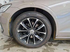Volvo V60 2019 in Kaunas, with an engine capacity of 1.97 L and mileage of 221 thousand km for 8500 €, photo 6 on AUTOMOTO.COM.LV