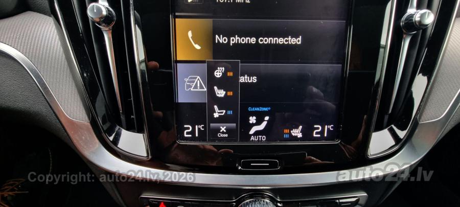 Volvo V60 2019 in Tallinn, with an engine capacity of 2.00 L and mileage of 155 thousand km for 24890 €, photo 17 on AUTOMOTO.COM.LV