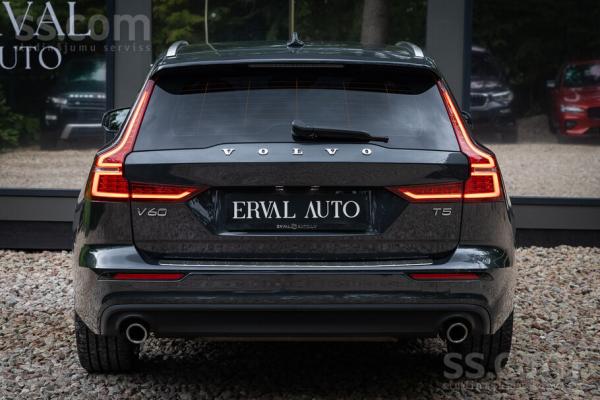 Volvo V60 2019 in Jelgava, with an engine capacity of 2.00 L and mileage of 232 thousand km for 17500 €, photo 5 on AUTOMOTO.COM.LV