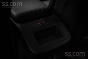 Volvo V60 2019 Jelgava, ar dzinēja tilpumu 2.00 L un nobraukumu 232 tūkst. km par 17500 €, foto 24 vietnē AUTOMOTO.COM.LV