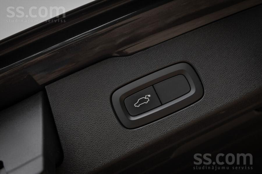 Volvo V60 2019 Jelgava, ar dzinēja tilpumu 2.00 L un nobraukumu 232 tūkst. km par 17500 €, foto 27 vietnē AUTOMOTO.COM.LV