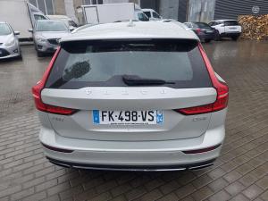 Volvo V60 2019 Tauragė, ar dzinēja tilpumu 1.98 L un nobraukumu 290 tūkst. km par 12300 €, foto 5 vietnē AUTOMOTO.COM.LV