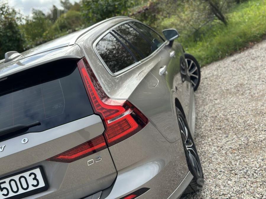 Volvo V60 2019 Tukums, ar dzinēja tilpumu 2.00 L un nobraukumu 289 tūkst. km par 13990 €, foto 9 vietnē AUTOMOTO.COM.LV
