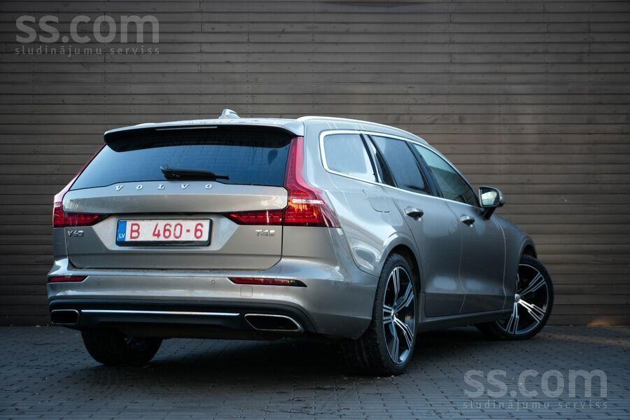 Volvo V60 2020 in Riga, with an engine capacity of 2.00 L and mileage of 202 thousand km for 16990 €, photo 3 on AUTOMOTO.COM.LV