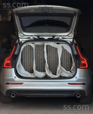 Volvo V60 2020 in Riga, with an engine capacity of 2.00 L and mileage of 230 thousand km for 17550 €, photo 11 on AUTOMOTO.COM.LV