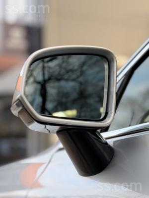 Volvo V60 2020 in Riga, with an engine capacity of 2.00 L and mileage of 230 thousand km for 17550 €, photo 12 on AUTOMOTO.COM.LV