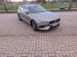 Volvo V60 2020 in Daugavpils, with an engine capacity of 2.00 L and mileage of 205 thousand km for 16999 €, photo  on AUTOMOTO.COM.LV