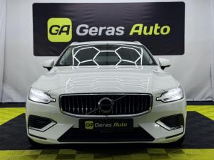Volvo V60 2020 in Vilnius, with an engine capacity of 0.00 L and mileage of 0 thousand km for 20690 €, photo 3 on AUTOMOTO.COM.LV