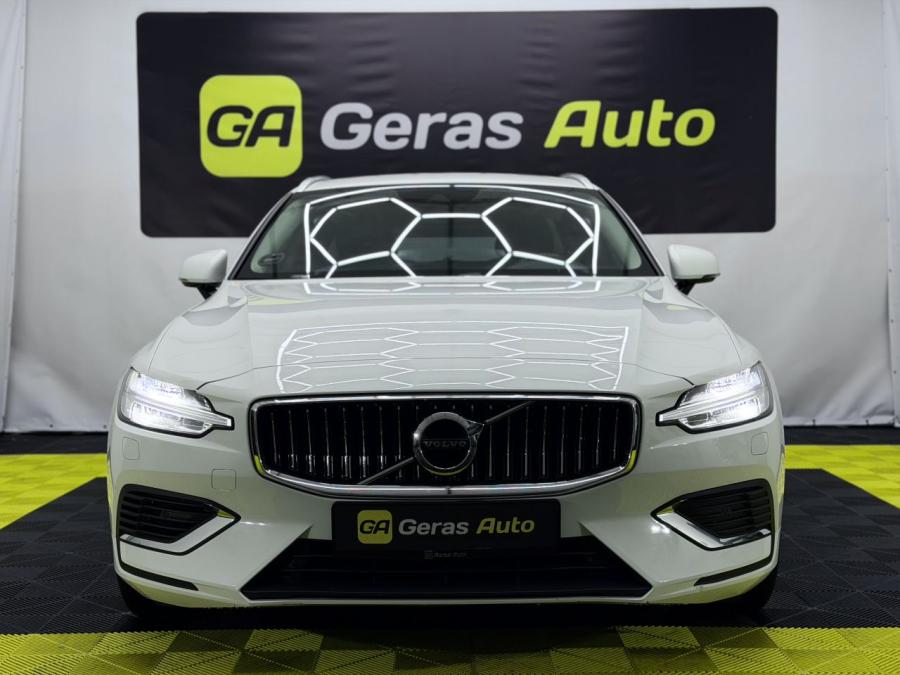 Volvo V60 2020 in Vilnius, with an engine capacity of 0.00 L and mileage of 0 thousand km for 20690 €, photo 3 on AUTOMOTO.COM.LV