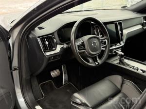 Volvo V60 2020 in Riga, with an engine capacity of 2.00 L and mileage of 127 thousand km for 19700 €, photo 8 on AUTOMOTO.COM.LV