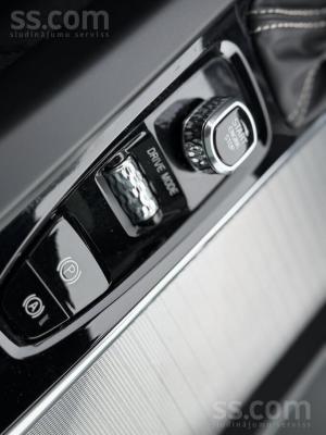 Volvo V60 2020 in Riga, with an engine capacity of 2.00 L and mileage of 127 thousand km for 19700 €, photo 15 on AUTOMOTO.COM.LV