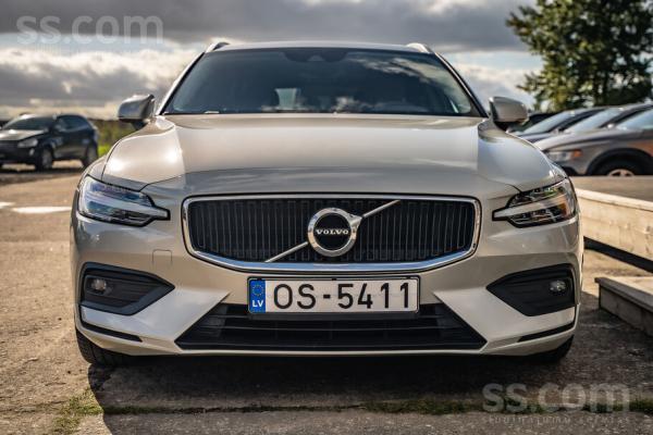 Вольво B60 2020 в Рига, объемом двигателя 2.00 л и пробегом 163 тыс. км за 16500 €, фото 3 на AUTOMOTO.COM.LV