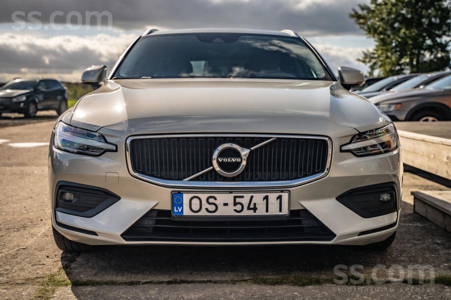 Вольво B60 2020 в Рига, объемом двигателя 2.00 л и пробегом 163 тыс. км за 16500 €, фото 3 на AUTOMOTO.COM.LV