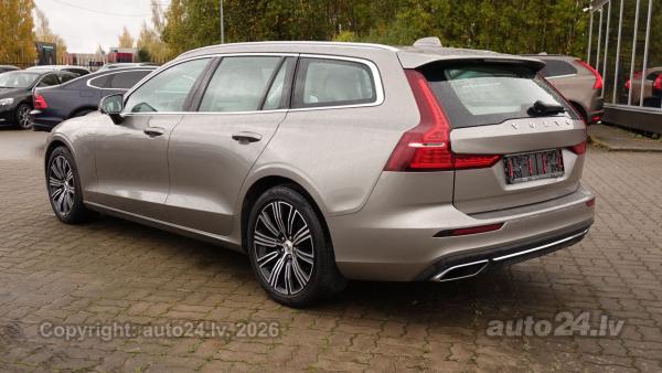 Volvo V60 2020 in Tartu on AUTOMOTO.COM.LV Volvo V60 2020 in Tartu, with an engine capacity of 2.00 L and mileage of 220 thousand km for 15999 €, photo 7 on AUTOMOTO.COM.LV