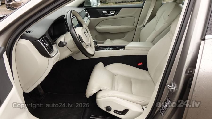Volvo V60 2020 in Tartu, with an engine capacity of 2.00 L and mileage of 220 thousand km for 15999 €, photo 14 on AUTOMOTO.COM.LV
