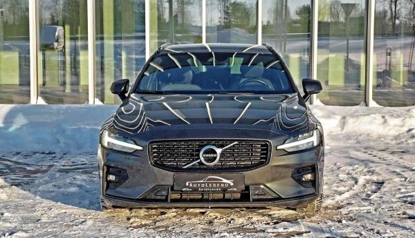 Volvo V60 2021 Viļņa, ar dzinēja tilpumu 1.97 L un nobraukumu 235 tūkst. km par 16990 €, foto 6 vietnē AUTOMOTO.COM.LV