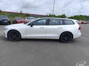 Volvo V60 2021 Viļņa, ar dzinēja tilpumu 1.97 L un nobraukumu 92 tūkst. km par 20900 €, foto 3 vietnē AUTOMOTO.COM.LV
