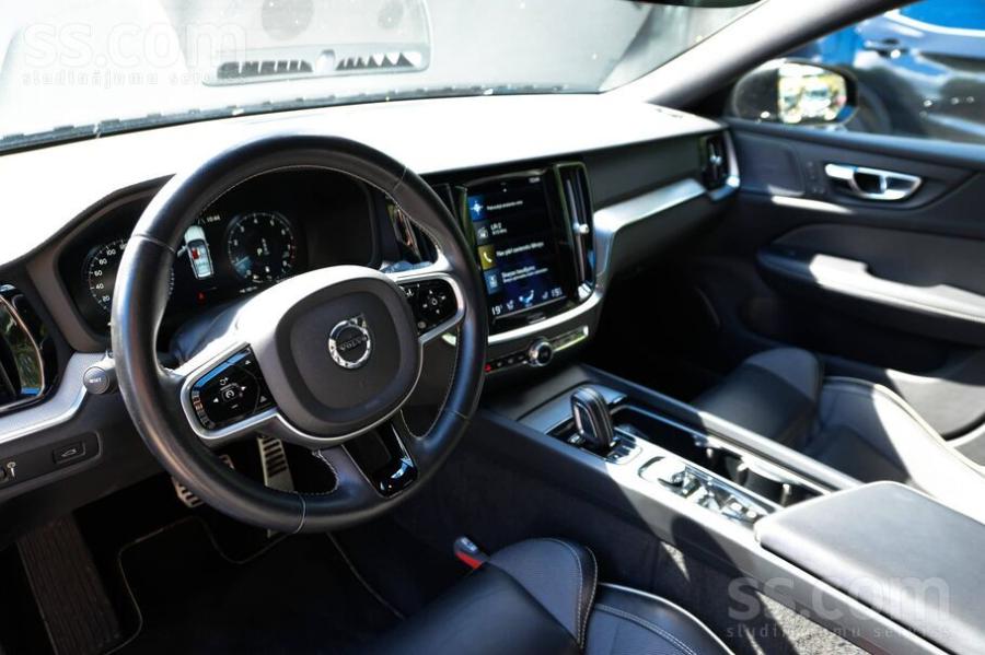Volvo V60 2021 in Riga, with an engine capacity of 2.00 L and mileage of 245 thousand km for 16890 €, photo 6 on AUTOMOTO.COM.LV