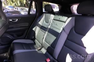 Volvo V60 2021 in Riga, with an engine capacity of 2.00 L and mileage of 245 thousand km for 16890 €, photo 15 on AUTOMOTO.COM.LV