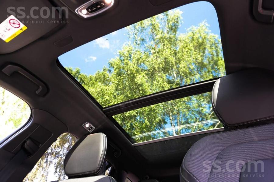 Volvo V60 2021 in Riga, with an engine capacity of 2.00 L and mileage of 245 thousand km for 16890 €, photo 18 on AUTOMOTO.COM.LV