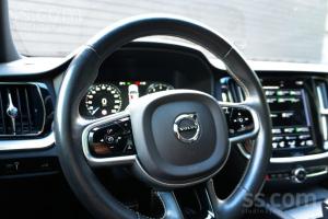 Volvo V60 2021 in Riga, with an engine capacity of 2.00 L and mileage of 245 thousand km for 16890 €, photo 31 on AUTOMOTO.COM.LV