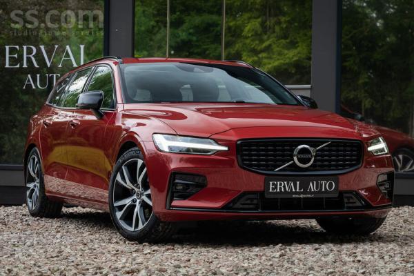 Volvo V60 2021 in Jelgava, with an engine capacity of 2.00 L and mileage of 212 thousand km for 18800 €, photo 1 on AUTOMOTO.COM.LV