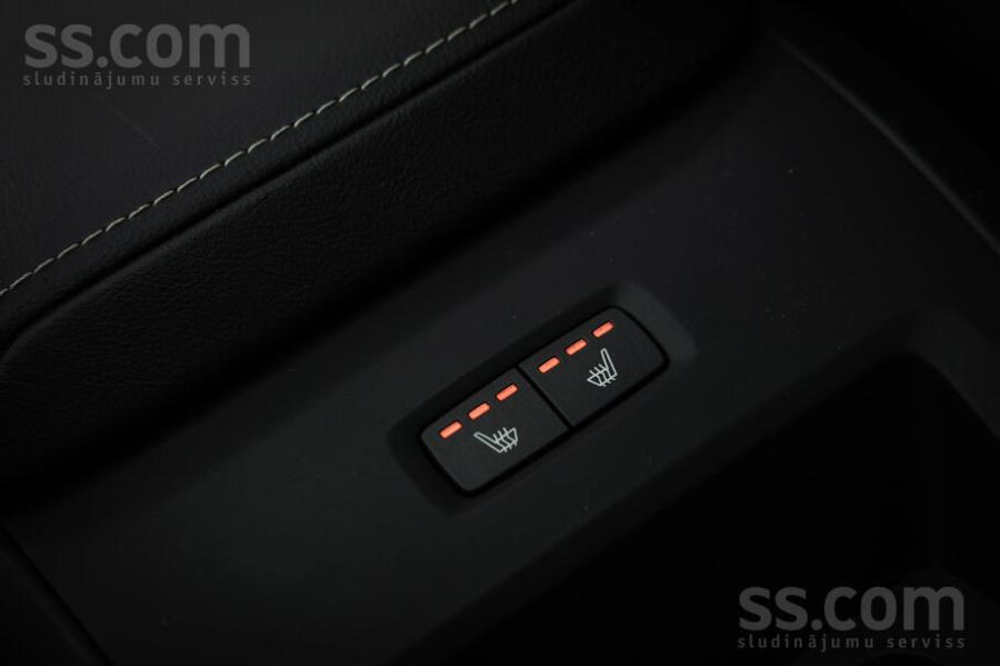 Volvo V60 2021 Jelgava, ar dzinēja tilpumu 2.00 L un nobraukumu 212 tūkst. km par 18800 €, foto 13 vietnē AUTOMOTO.COM.LV