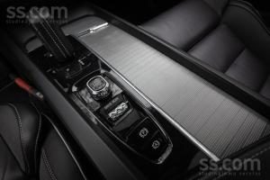 Volvo V60 2021 Jelgava, ar dzinēja tilpumu 2.00 L un nobraukumu 212 tūkst. km par 18800 €, foto 18 vietnē AUTOMOTO.COM.LV