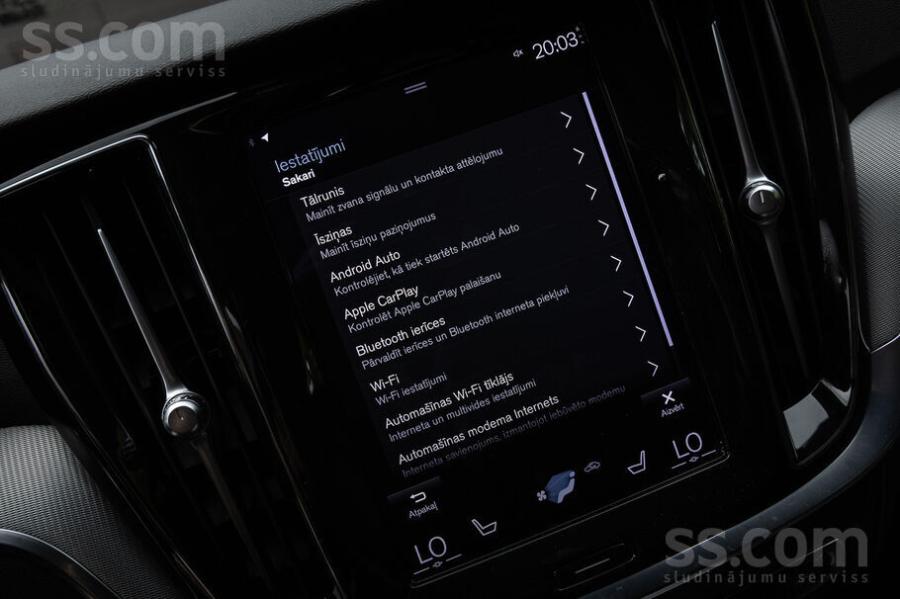 Volvo V60 2021 Jelgava, ar dzinēja tilpumu 2.00 L un nobraukumu 212 tūkst. km par 18800 €, foto 26 vietnē AUTOMOTO.COM.LV