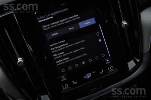 Volvo V60 2021 Jelgava, ar dzinēja tilpumu 2.00 L un nobraukumu 212 tūkst. km par 18800 €, foto 27 vietnē AUTOMOTO.COM.LV