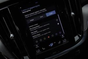 Volvo V60 2021 Jelgava, ar dzinēja tilpumu 2.00 L un nobraukumu 212 tūkst. km par 18800 €, foto 29 vietnē AUTOMOTO.COM.LV