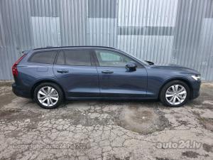 Volvo V60 2021 Tallina, ar dzinēja tilpumu 2.00 L un nobraukumu 109 tūkst. km par 19490 €, foto 7 vietnē AUTOMOTO.COM.LV