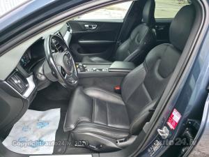Volvo V60 2021 Tallina, ar dzinēja tilpumu 2.00 L un nobraukumu 109 tūkst. km par 19490 €, foto 10 vietnē AUTOMOTO.COM.LV