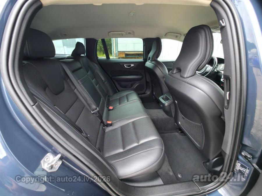 Volvo V60 2021 Tallina, ar dzinēja tilpumu 2.00 L un nobraukumu 109 tūkst. km par 19490 €, foto 13 vietnē AUTOMOTO.COM.LV