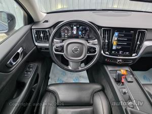 Volvo V60 2021 Tallina, ar dzinēja tilpumu 2.00 L un nobraukumu 109 tūkst. km par 19490 €, foto 15 vietnē AUTOMOTO.COM.LV