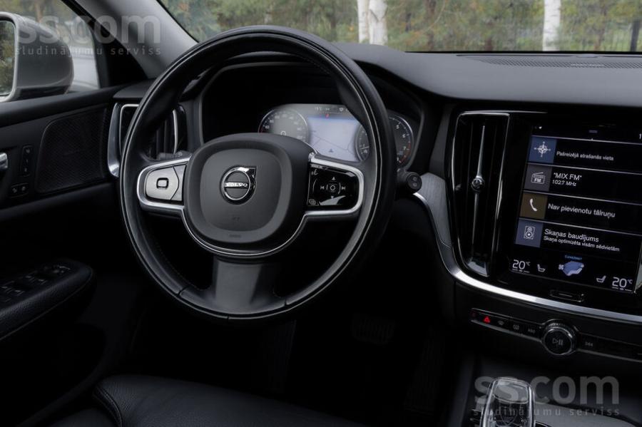 Volvo V60 2021 in Jelgava, with an engine capacity of 2.00 L and mileage of 193 thousand km for 18900 €, photo 13 on AUTOMOTO.COM.LV