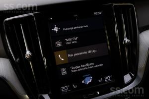 Volvo V60 2021 in Jelgava, with an engine capacity of 2.00 L and mileage of 193 thousand km for 18900 €, photo 19 on AUTOMOTO.COM.LV